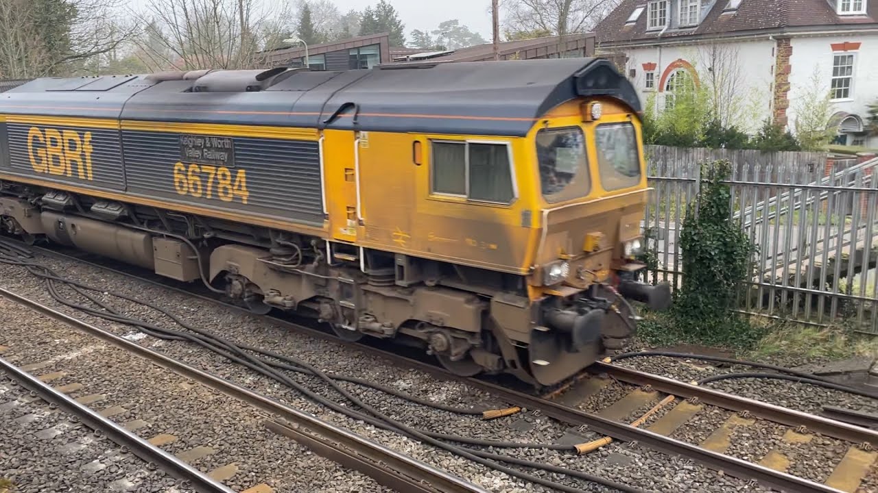 Class 66 | 66784 Keighley & Worth Valley Railway | Light Loco | GB ...