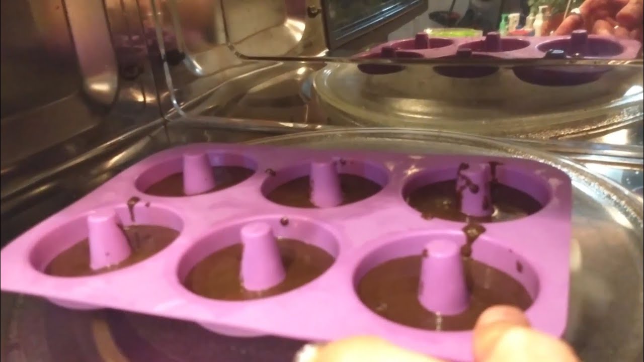 Easy Microwave Super Low Carb Chocolate Donuts - Sugar, Gluten & Dairy ...