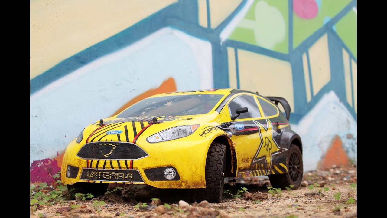 RC Ford Fiesta - Vaterra Car - YouTube