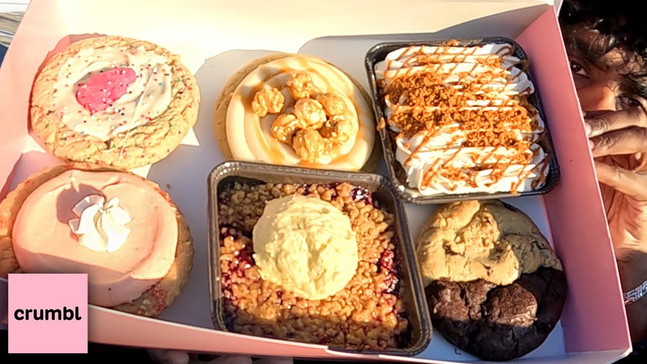 CRUMBL COOKIES REVIEW THIS WEEK - Caramel, Triple Berry Cobbler ...