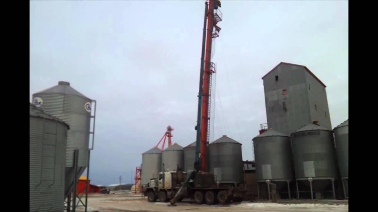 Grain leg falling - YouTube