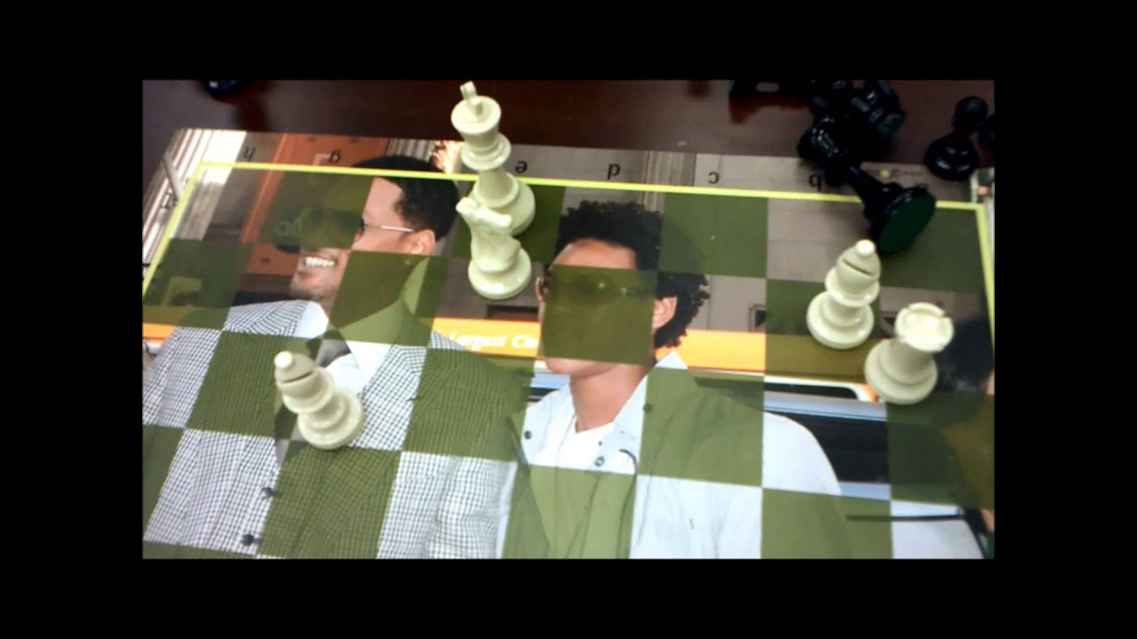 Celebrity chess with the Smith family...kinda N.I.C.E. - YouTube