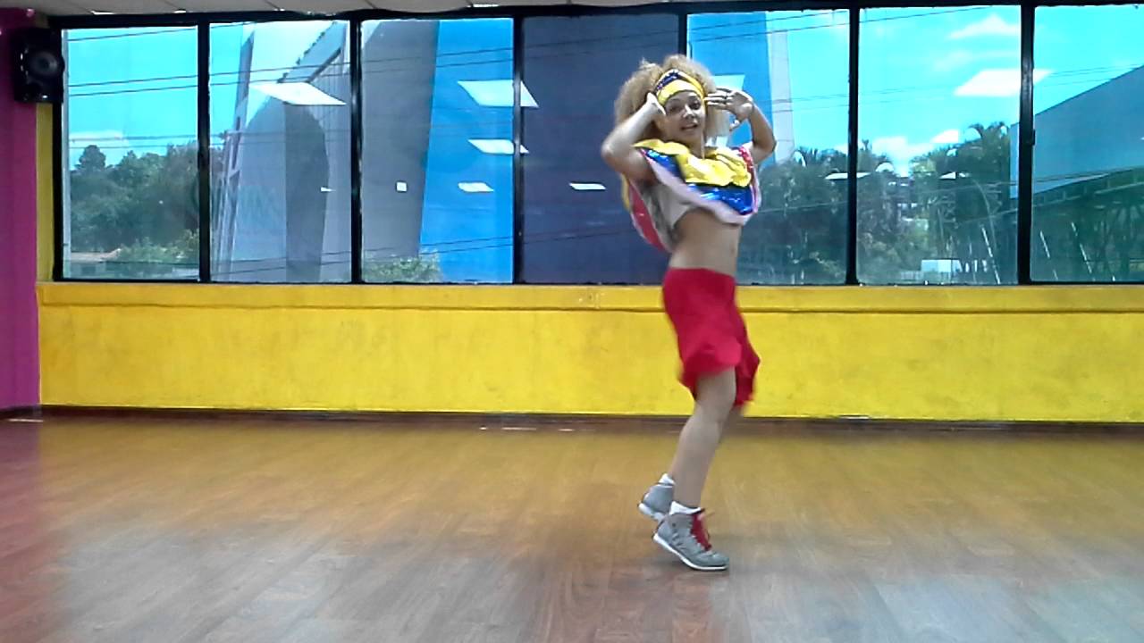 Modo Carnaval - Zumba Fitness by Melissa Gaviria - YouTube