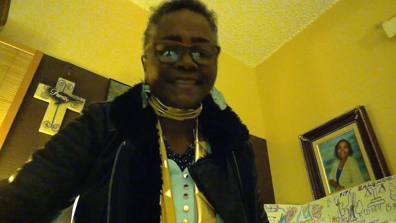 Garlic Poem in Creole 1 - YouTube