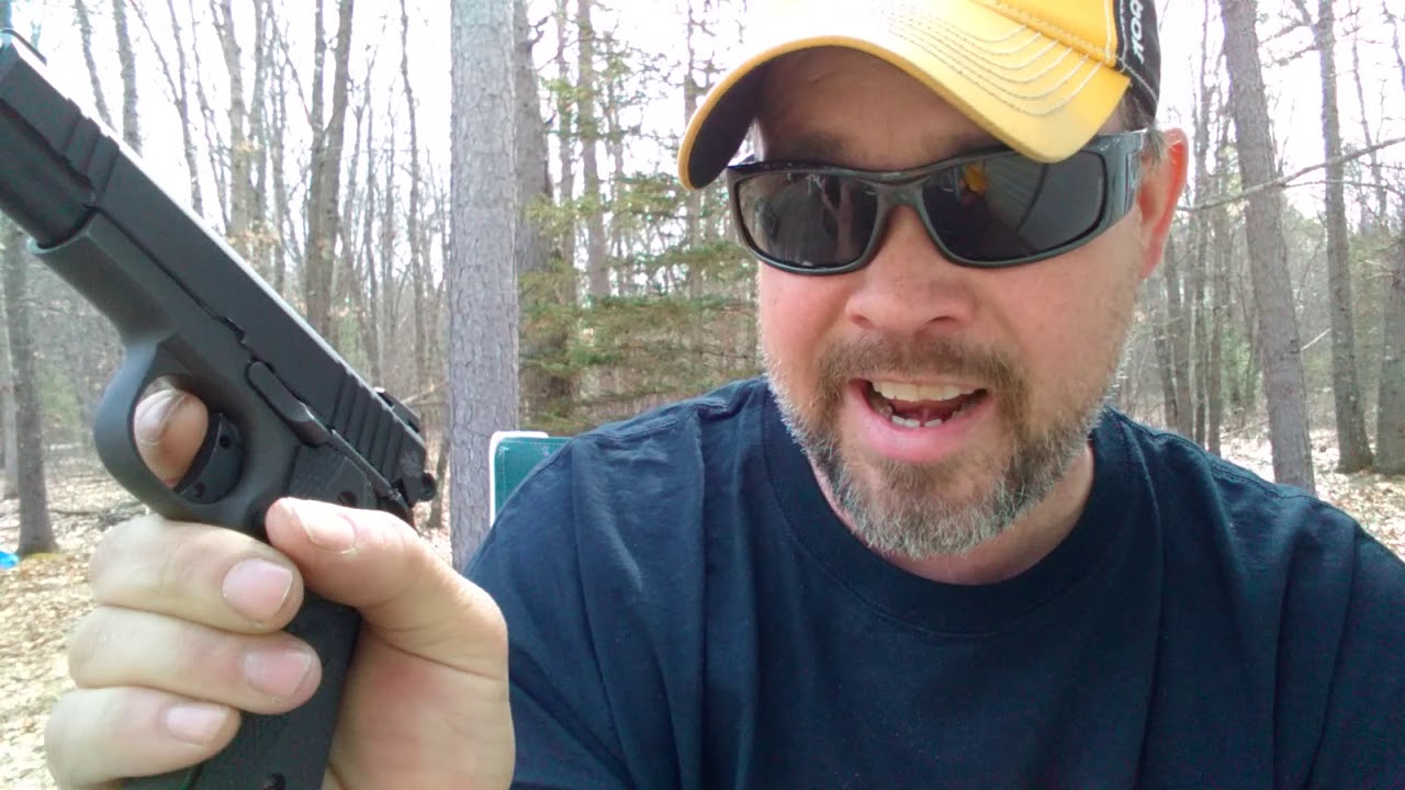 1911 BABY ROCK 380. Magazine comments!!!! - YouTube