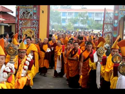 Enthronment of penor rinpoche's yangsi in namdroli - YouTube