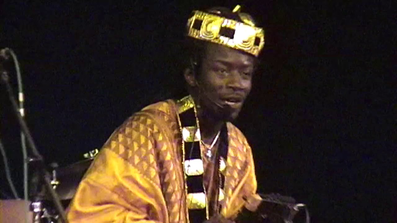 AFRO MOSES Aussie Mossie live in Newcastle 2002 - YouTube