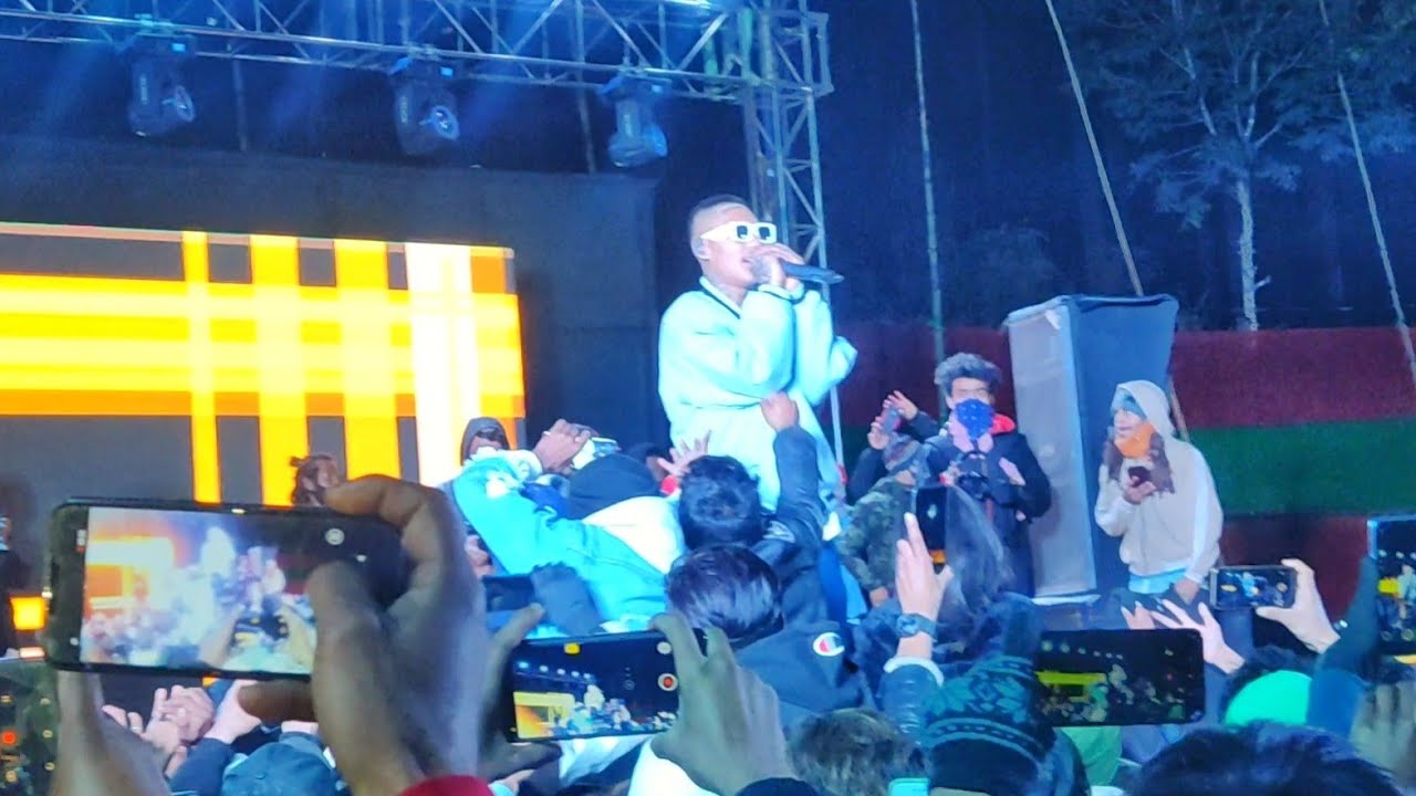 Nepal Famous Rapper VTEN Live Concert in Mirik | Darjeeling | Almost ...
