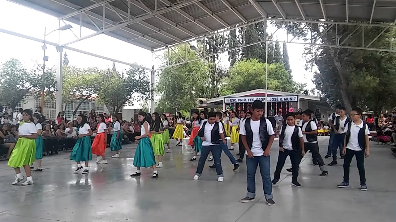 "Grease" Escuela José R. Muñiz TM - YouTube