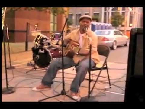 Keon Bryce Performs "On The Corner" Live - YouTube