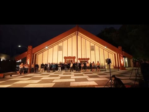 Ka titia te raukura ki te papa o Pipitea