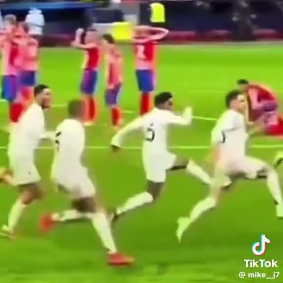 Valverde running💀 #memes #humor #factos #tiktok #edit #viralvideo # ...