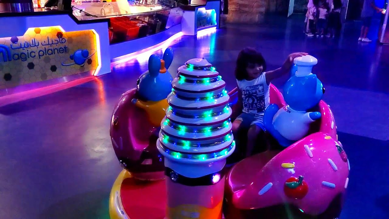 Luca having Fun at Great Indoor Family Entertainment Centre! - YouTube