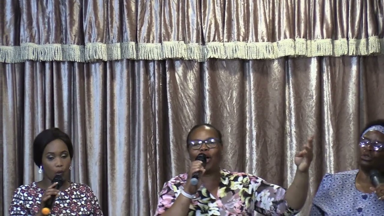LENYENYE AOG Praise and Worship - YouTube