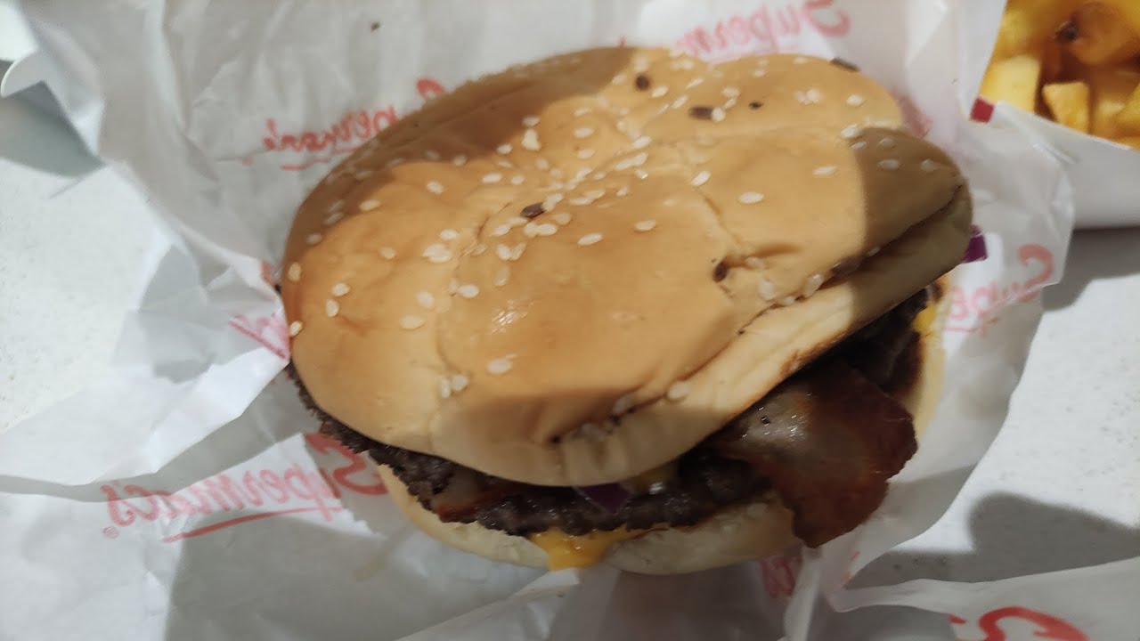 supermacs food review - YouTube