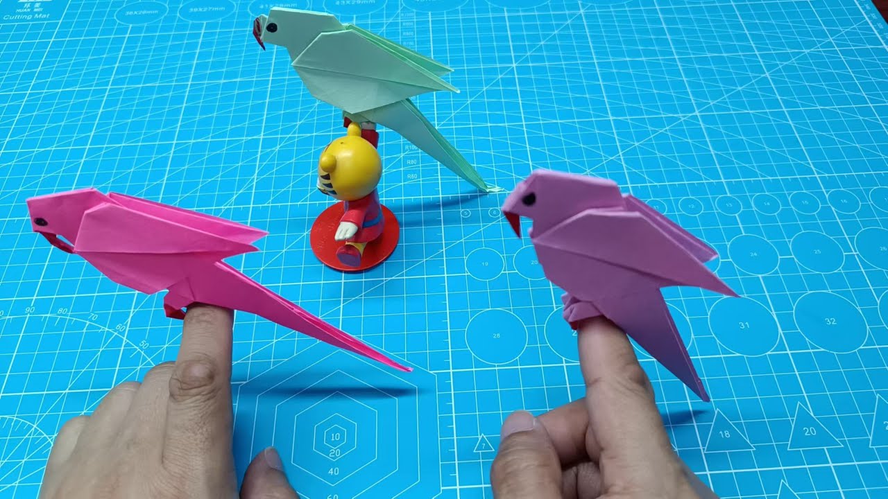Origami handmade | origami parrot | paper parrot | Loro de origami ...