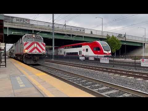 Last Day Diesel Caltrain Passing Track Action! - Morning Commute with Gallery Cars - YouTube