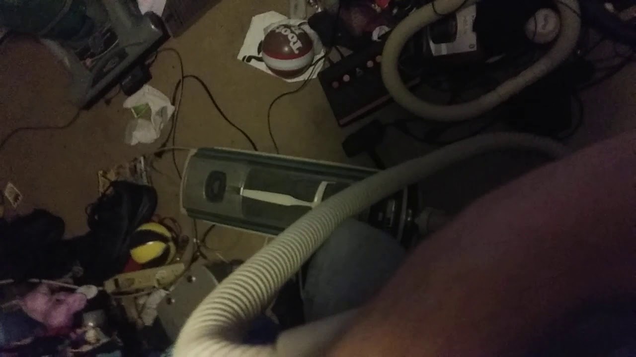 Electrolux 1205 (1972 or 1973) Canister vacuum - YouTube