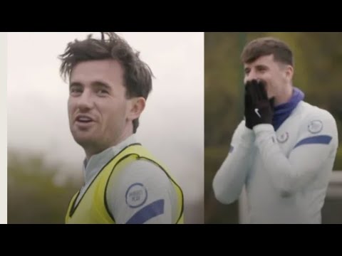 #CHELSEA_TRAINING            BEN CHILWELL PULLS OFF WORLDIE SAVES V MASON MOUNT & BILLY GILMOUR 😱