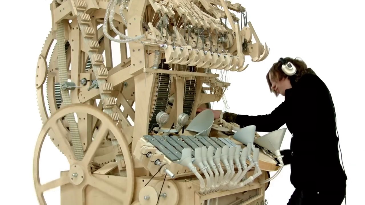 Alat Musik kayu keren menakjubkan (music instrument using 2000 marbles ...