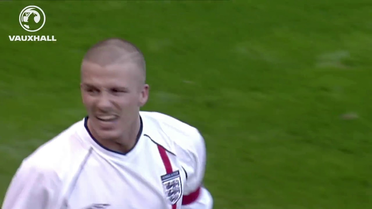 David Beckham - Iconic Goal - YouTube