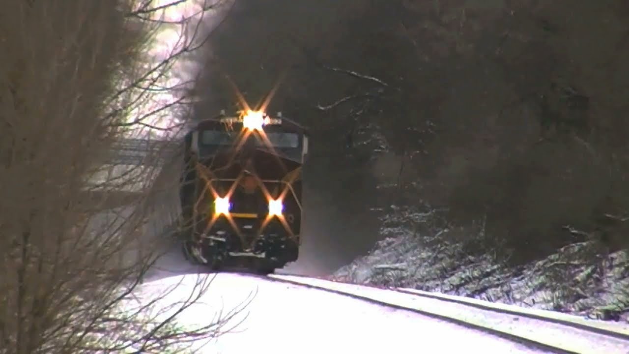 Norfolk Southern #8102 the PRR Heritage Unit - 12/27/12 - YouTube
