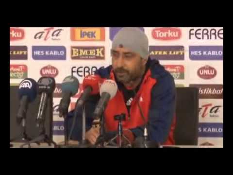 Tolunay Kafkas gözyaşlarını tutamadı