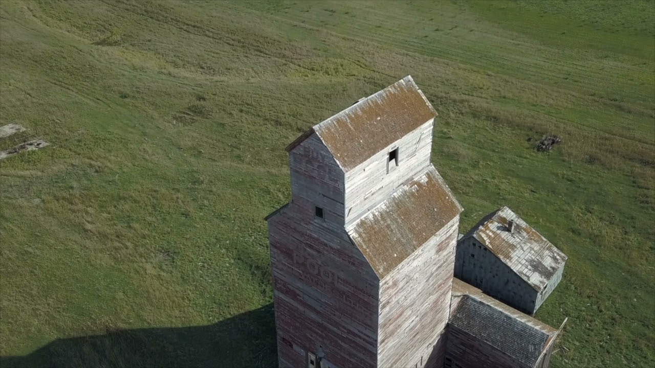 Bender, Saskatchewan: the aerial - YouTube