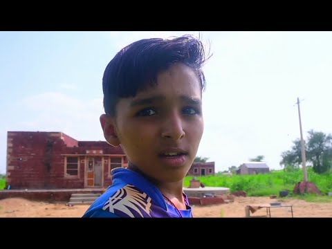 Prank On Pradeep ।। Pradeep Pe Prank Kar diya ।। - YouTube