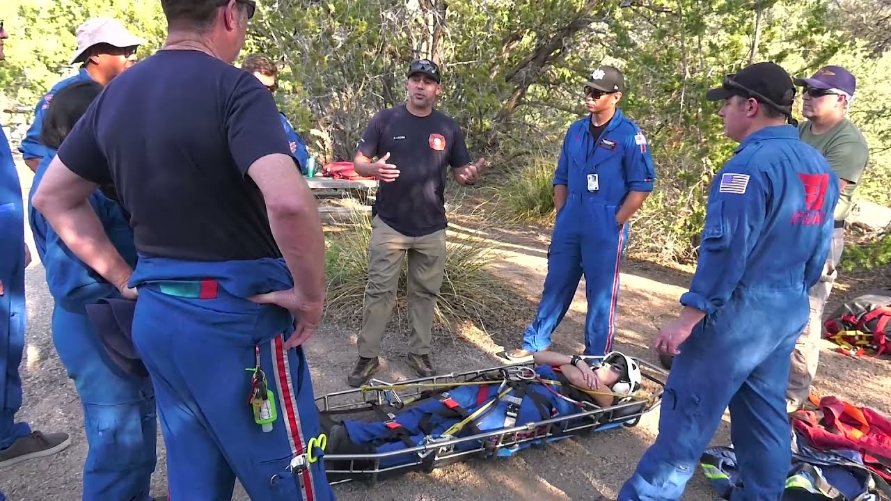 Bernalillo County Sheriff's Office Metro Air Support Unit UNM Lifeguard ...