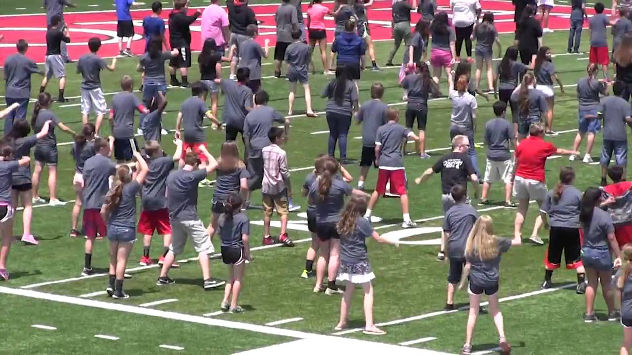 EMS Flash Mob (Happy Dance) Flash mobs from the World - YouTube