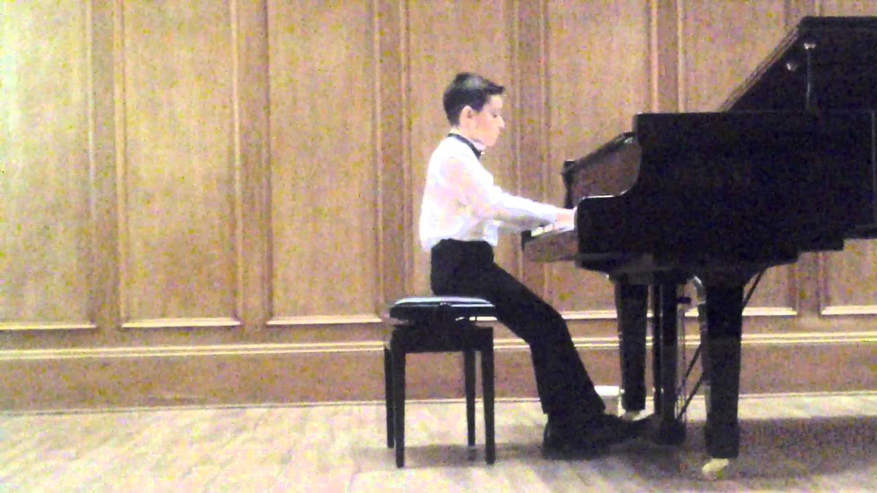 LUCACI MARIO-VICTOR --9 ani - YouTube