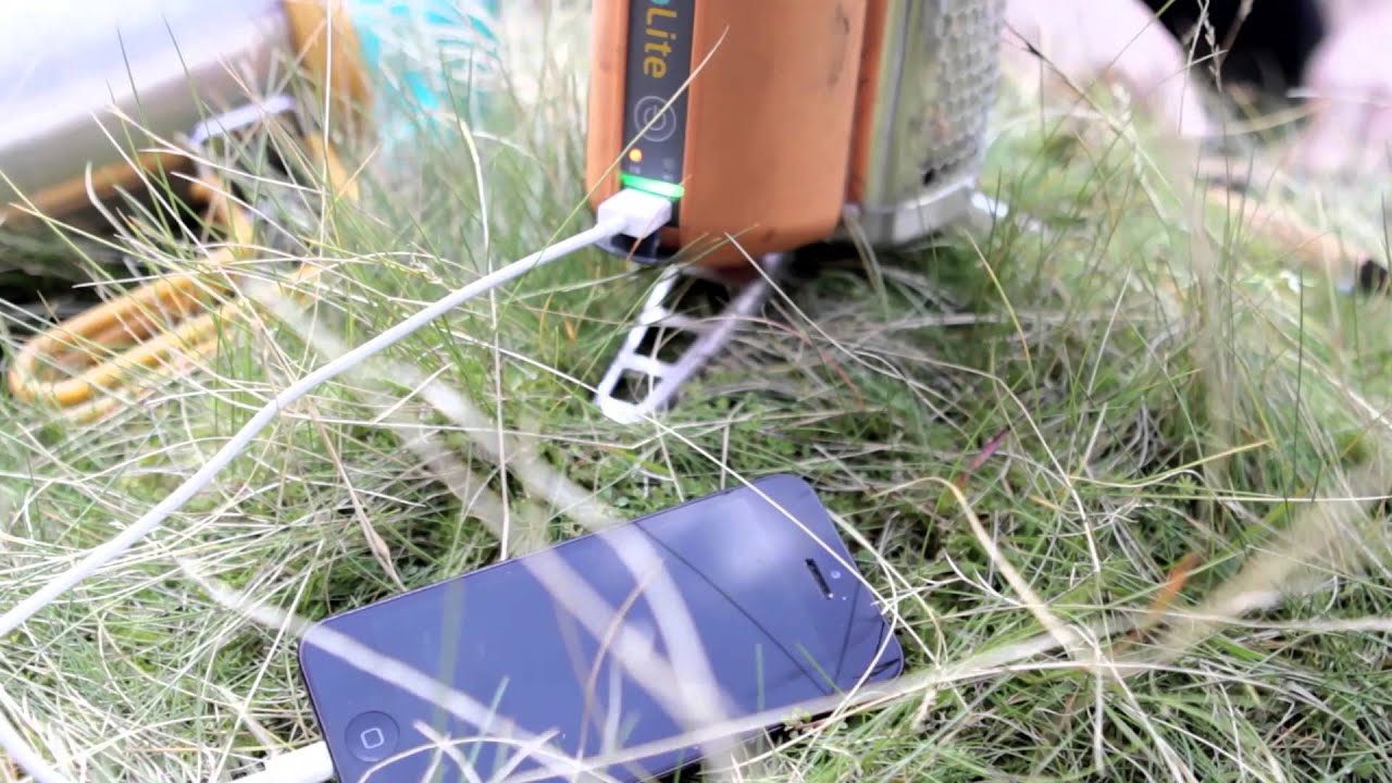 Cooking and Charging on a BioLite - www.simplyhike.co.uk - YouTube