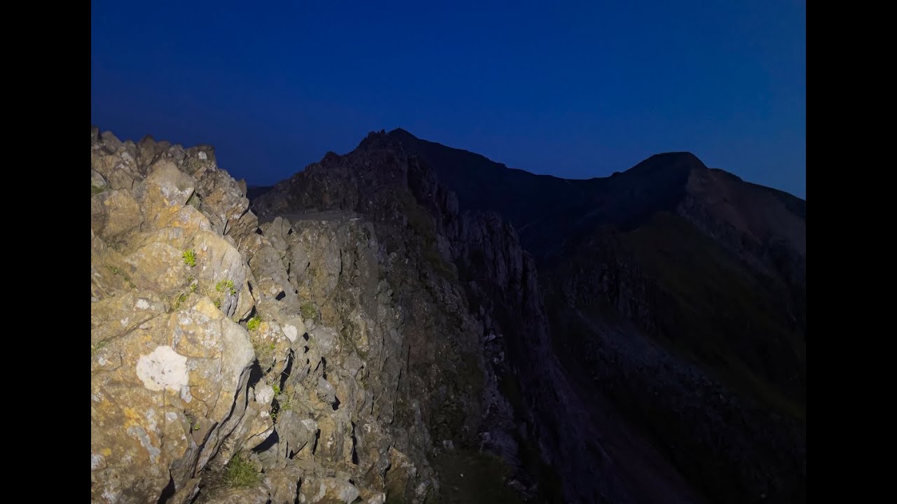 Climbing Crib Goch's knife edge ridge at night - 4K - YouTube