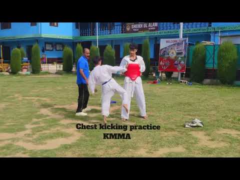 Counter chest kicking practice KMMA 