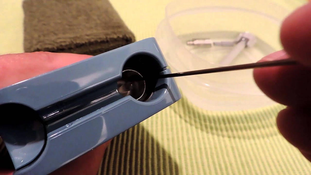 Iolite Wispr 2 Cleaing and Maintenance - YouTube