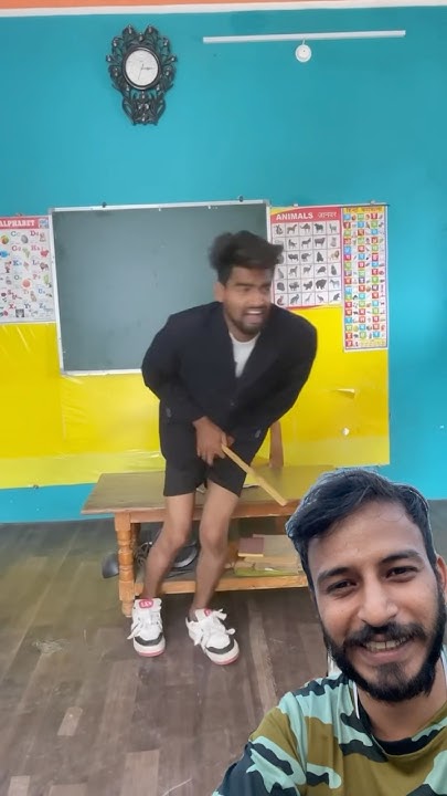 Dhoni sir chaddi m 🤣 #comedy #aaganwadi #funny #fun #memes #explore #school #schoollife # ...