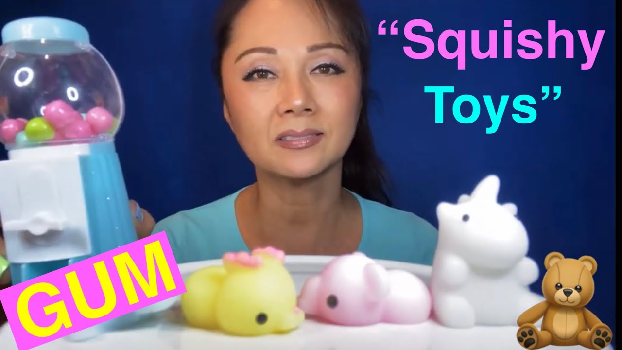 PLAYING WITH CUTE SQUISHY ANIMAL FIGURES AND CHEWING BUBBLE GUMBALLS ...