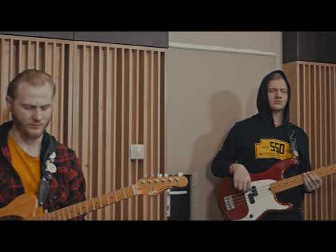 Lawn Dogs - Jambori//Live studio session