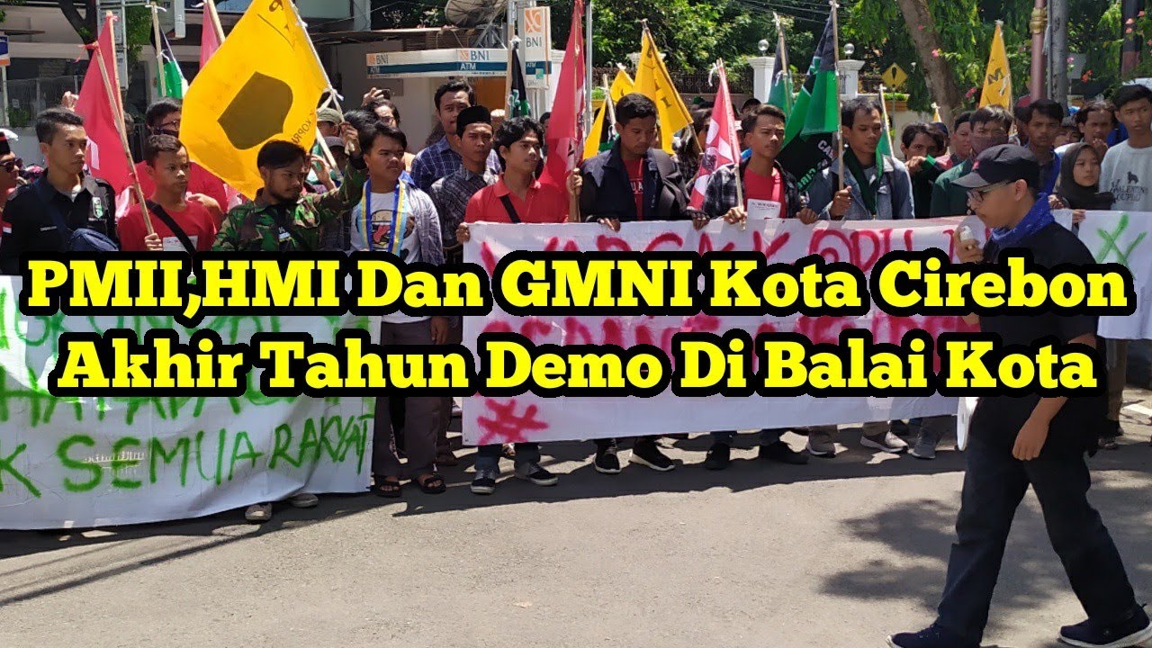 PMII, HMI dan GMNI turun ke jalan tuntut soal sampah dan RTH - YouTube