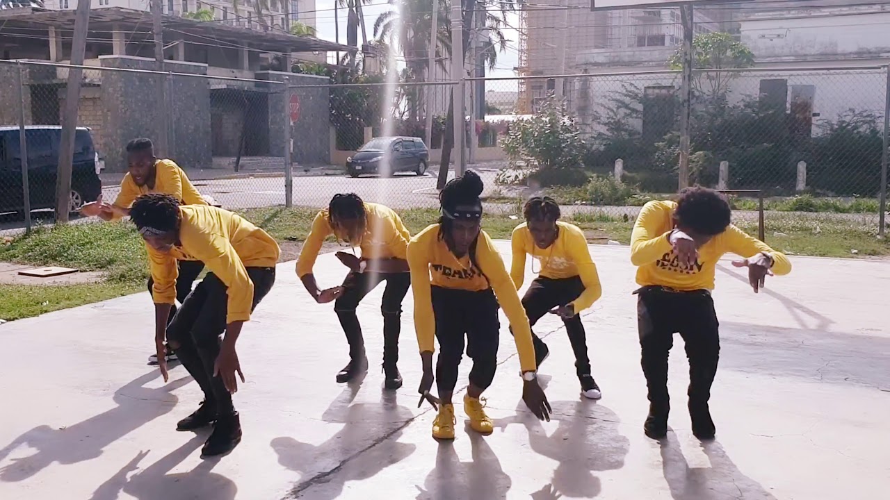 Xqlusiv Dancers ( Top Jamaican Dancehall Group) - YouTube