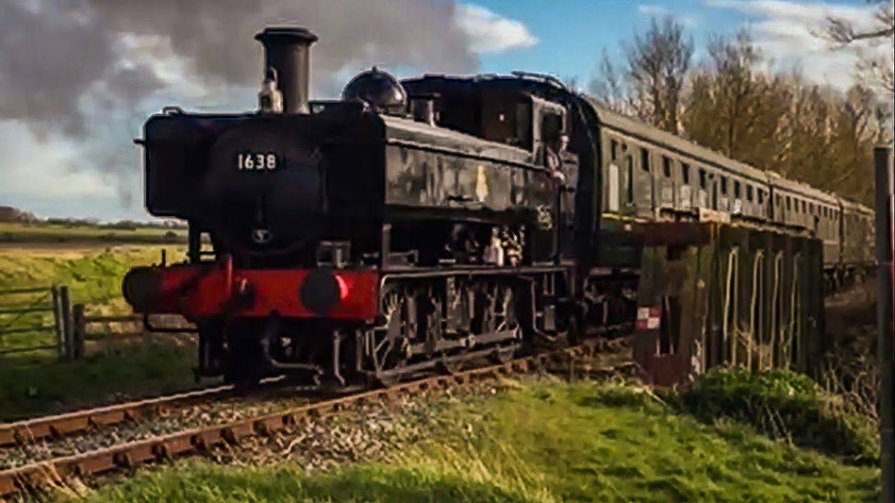 GWR 0-6-0 Pannier Tank Loco No 1638 on the Kent and East Sussex Railway ...