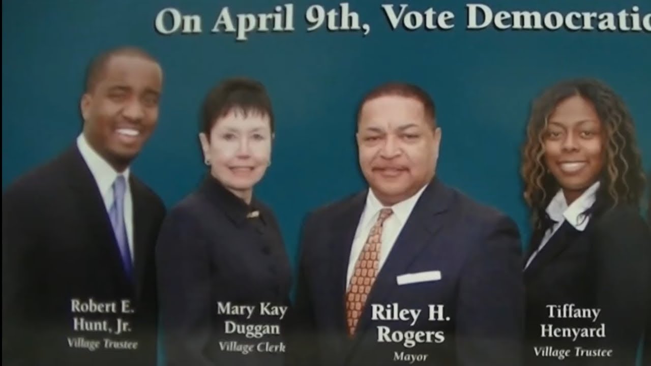 Robert E Hunt Thornton Township finance director Tiffany's lapdog they ...