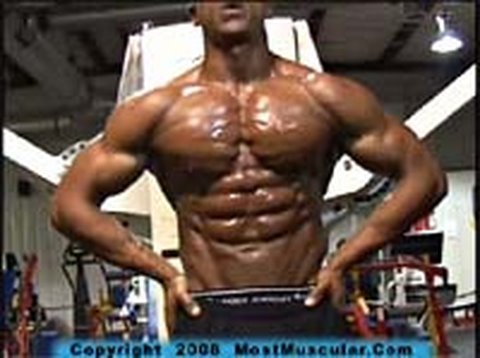 Bodybuilder Brent Kutlesa trains, poses pecs - YouTube