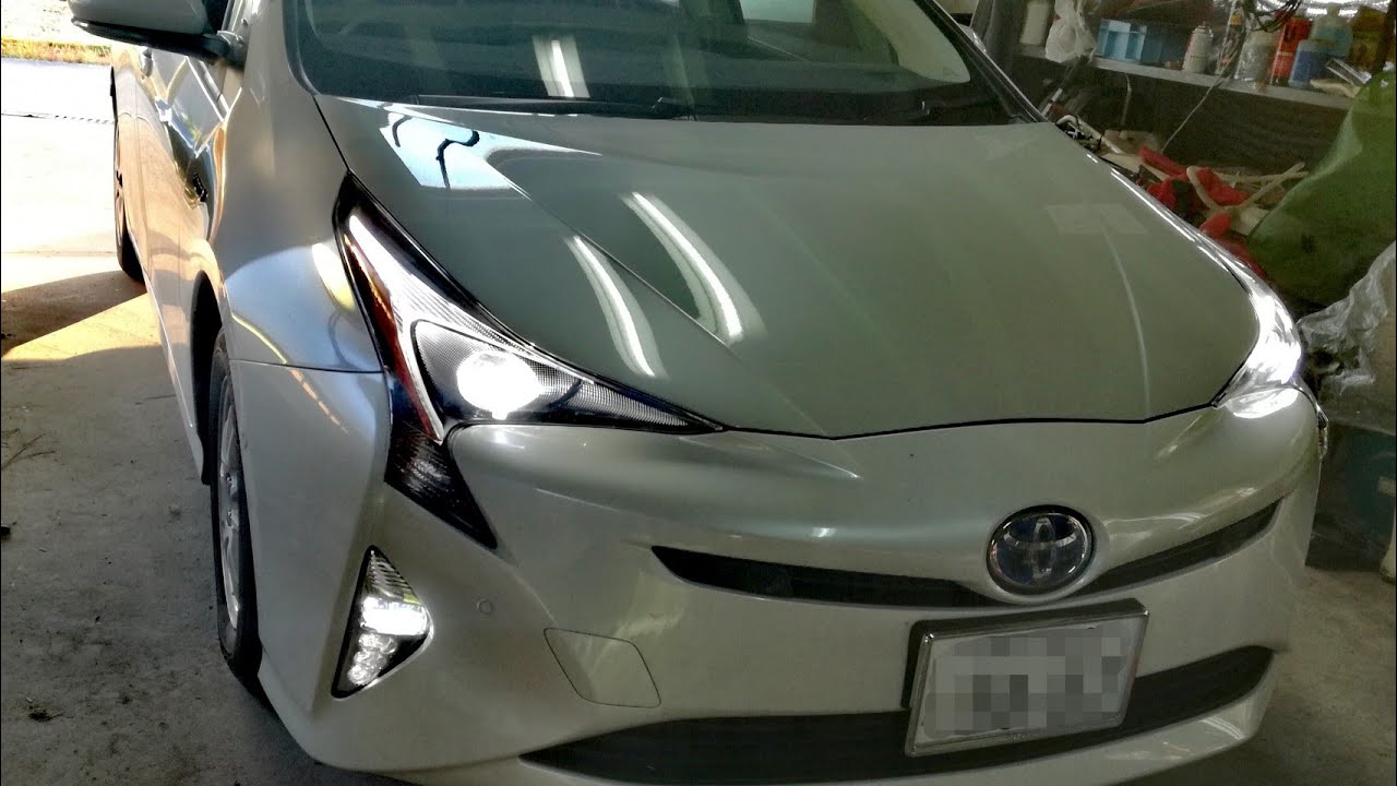 2015 Toyota Prius ZVW50 Startup - YouTube