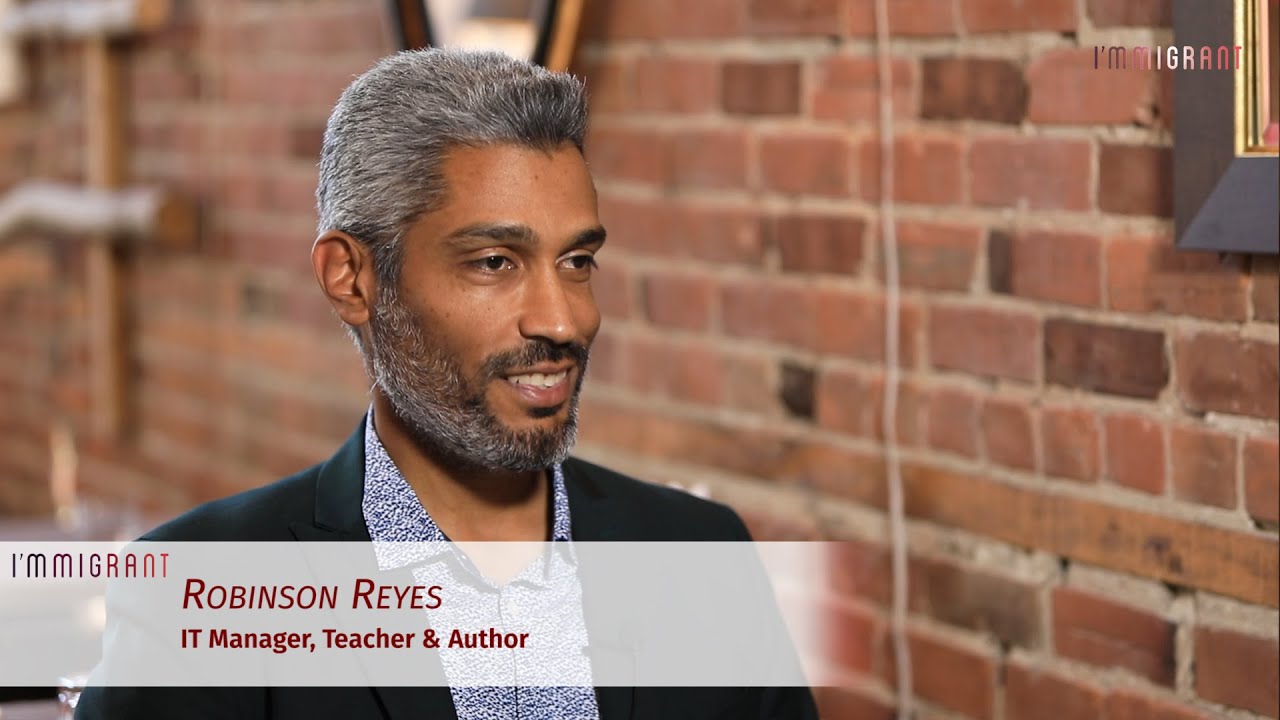 Interview with Robinson Reyes, IT Manager, Teacher & Author (Subtitles ...