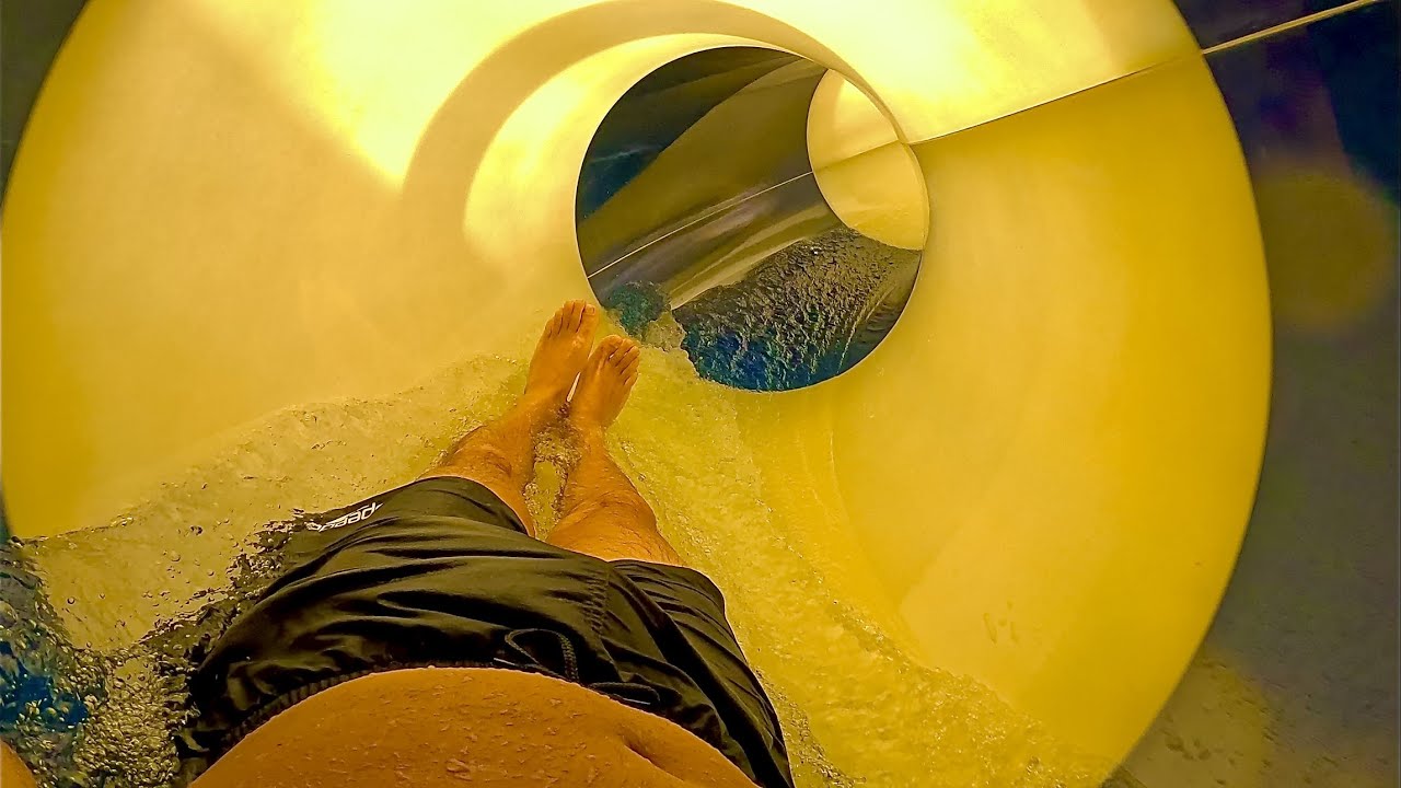 Jump Water Slide at SplashMania Waterpark, Malaysia - YouTube