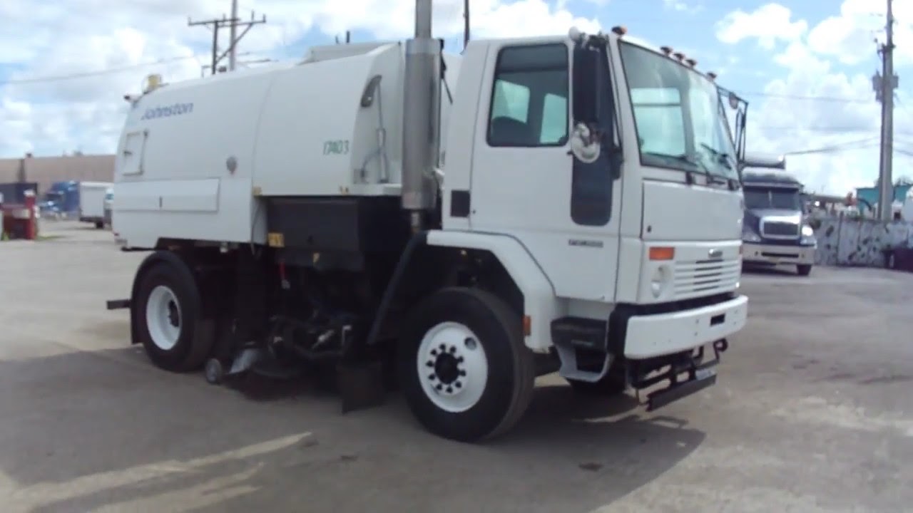 2005 Freightliner FC80 Cargo Johnston VT650 Street Sweeper - YouTube