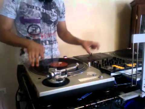 DJ FM SCRATCH PRACTICE ON TECHNICS 1200 - YouTube