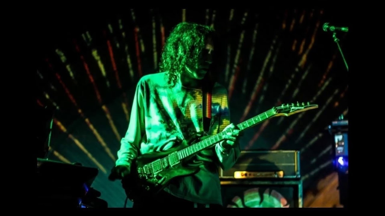 Psychedelic Reggae ♫ Ozric Tentacles Reggae in 432 Hz ♫ - YouTube